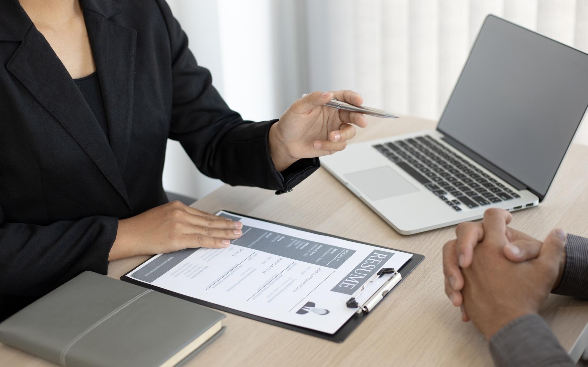 How to Recruit and Hire for a Federal Contract Project